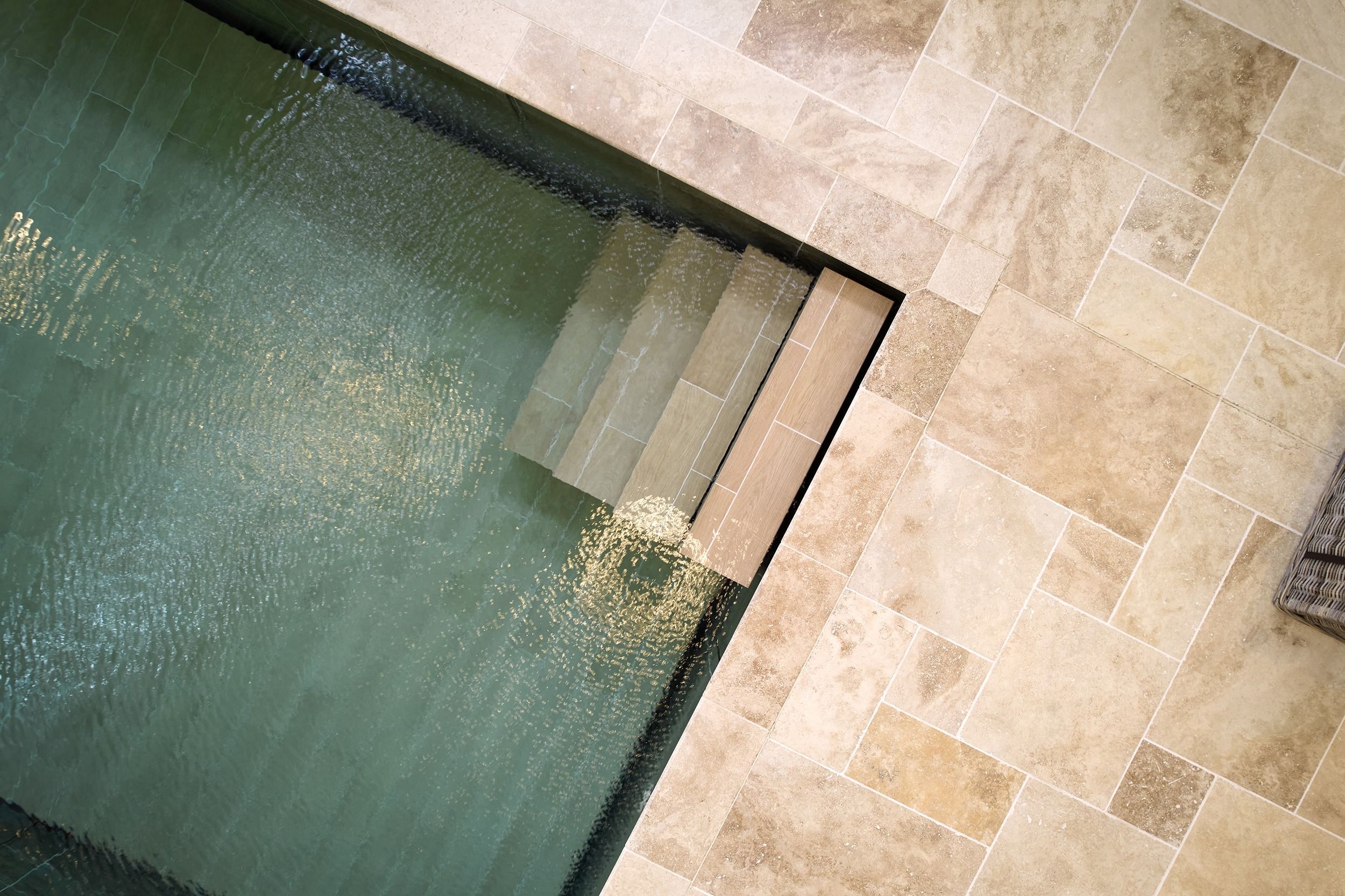 Carrelage piscine et bassin - EuroPiscine