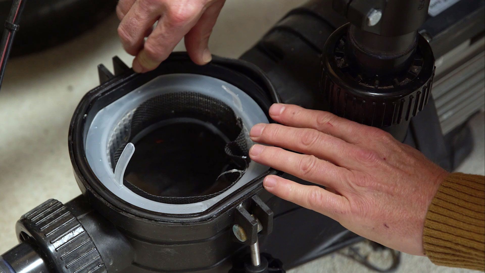 Quelques conseils pour amorcer la pompe de votre piscine | EuroPiscine